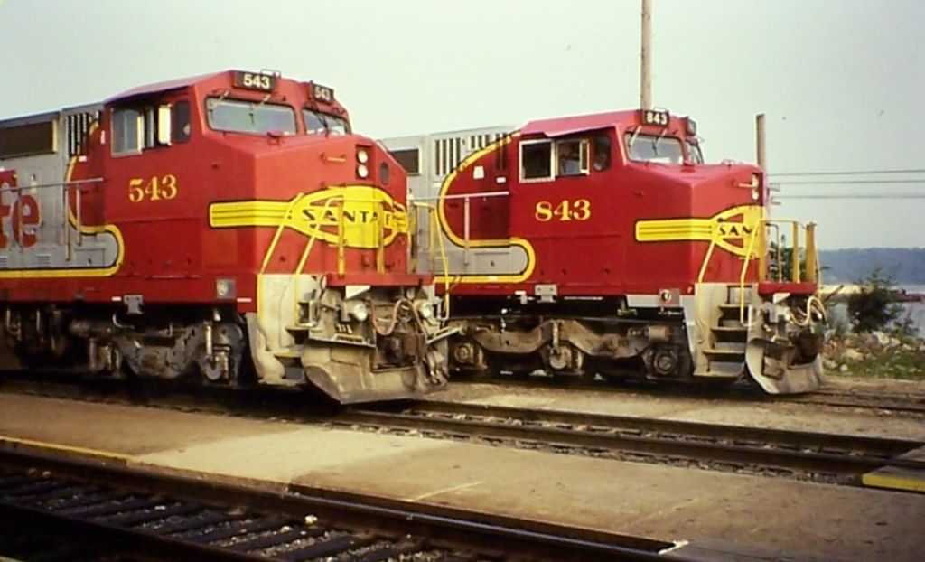 ATSF 843 & 543